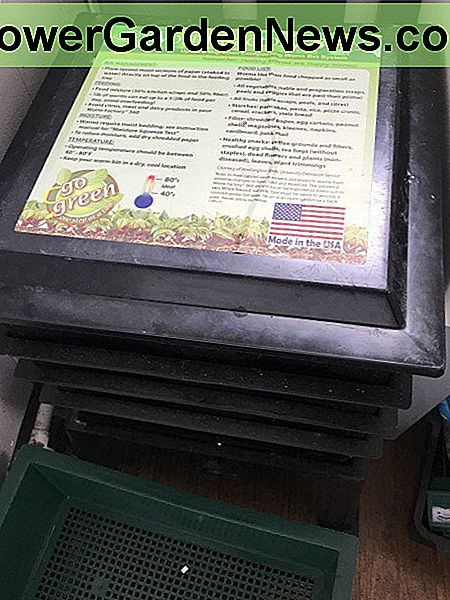 Kako postaviti sustav tvornice crva 360 Vermicomposting: Započnite s ...